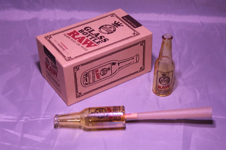 RAW Glass Bottle – Ralphy's World